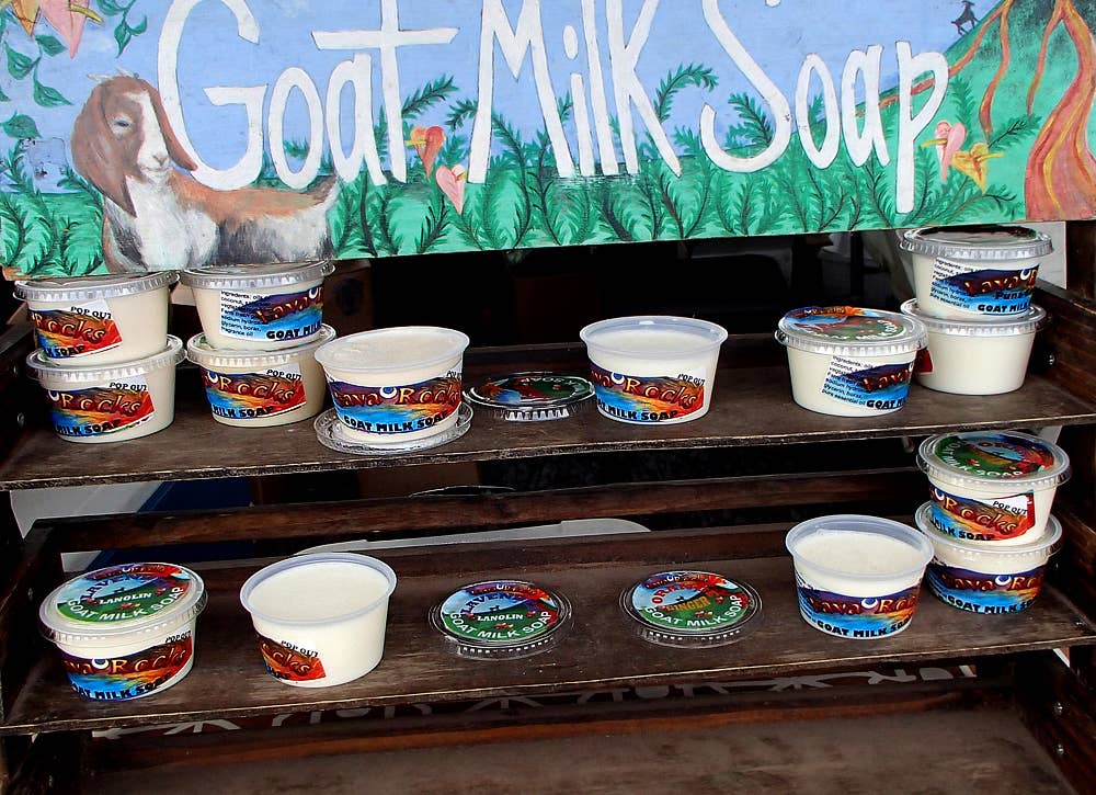 Secret Hawaii: Maku'u Farmers' Market in Puna on the Big Island ...