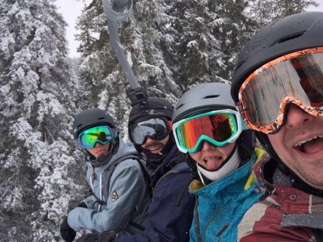 How to Avoid the Bansko Gondola Lift Queue and Get Up the Mountain ...