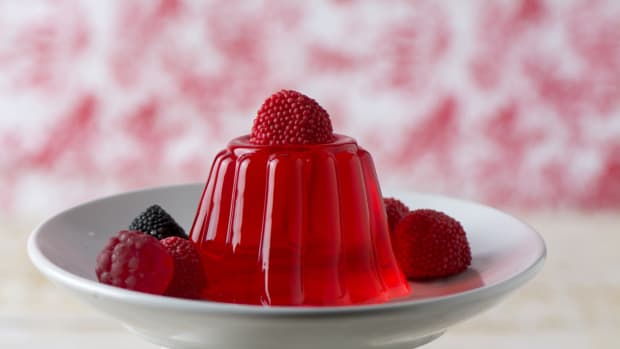 My Pilot Dad Just Shared the Truth About Popular ‘Viral’ Airplane Hacks ...