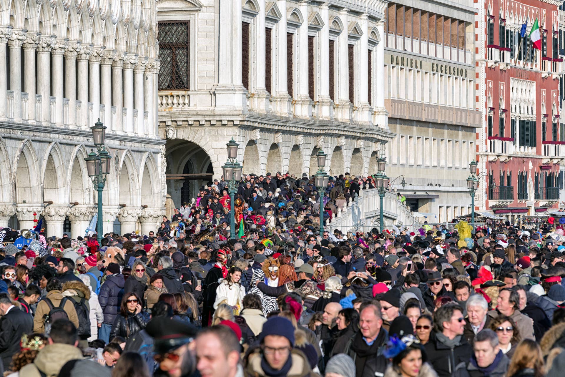 Woman Gives Insight Into How To Deal With Non-Stop Tourism Crowds While ...