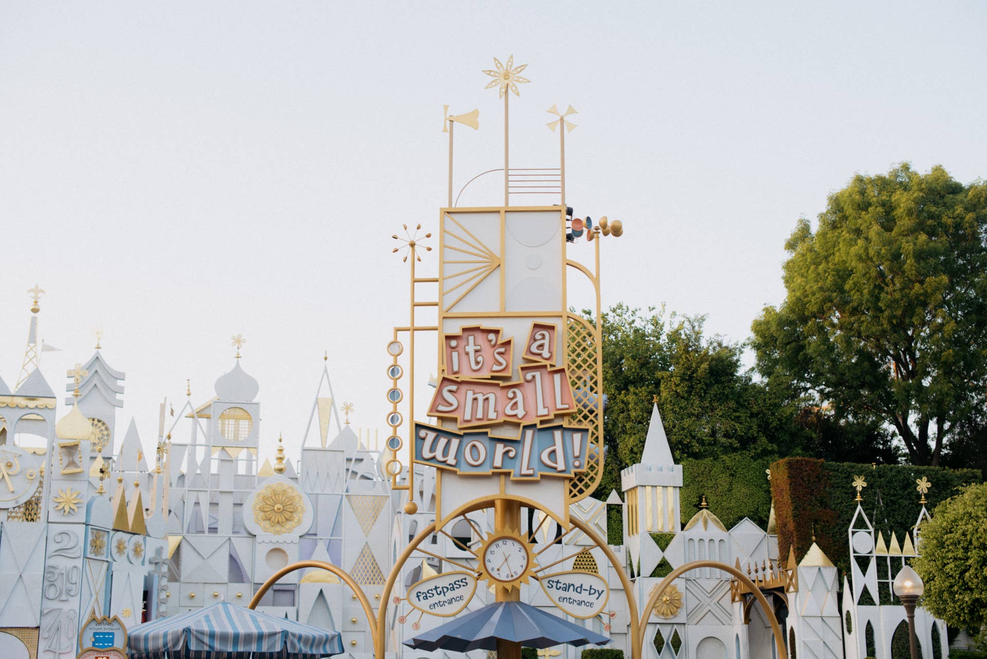 Disney's 'Small World' Ride Features a Secret Tribute to One of Its ...