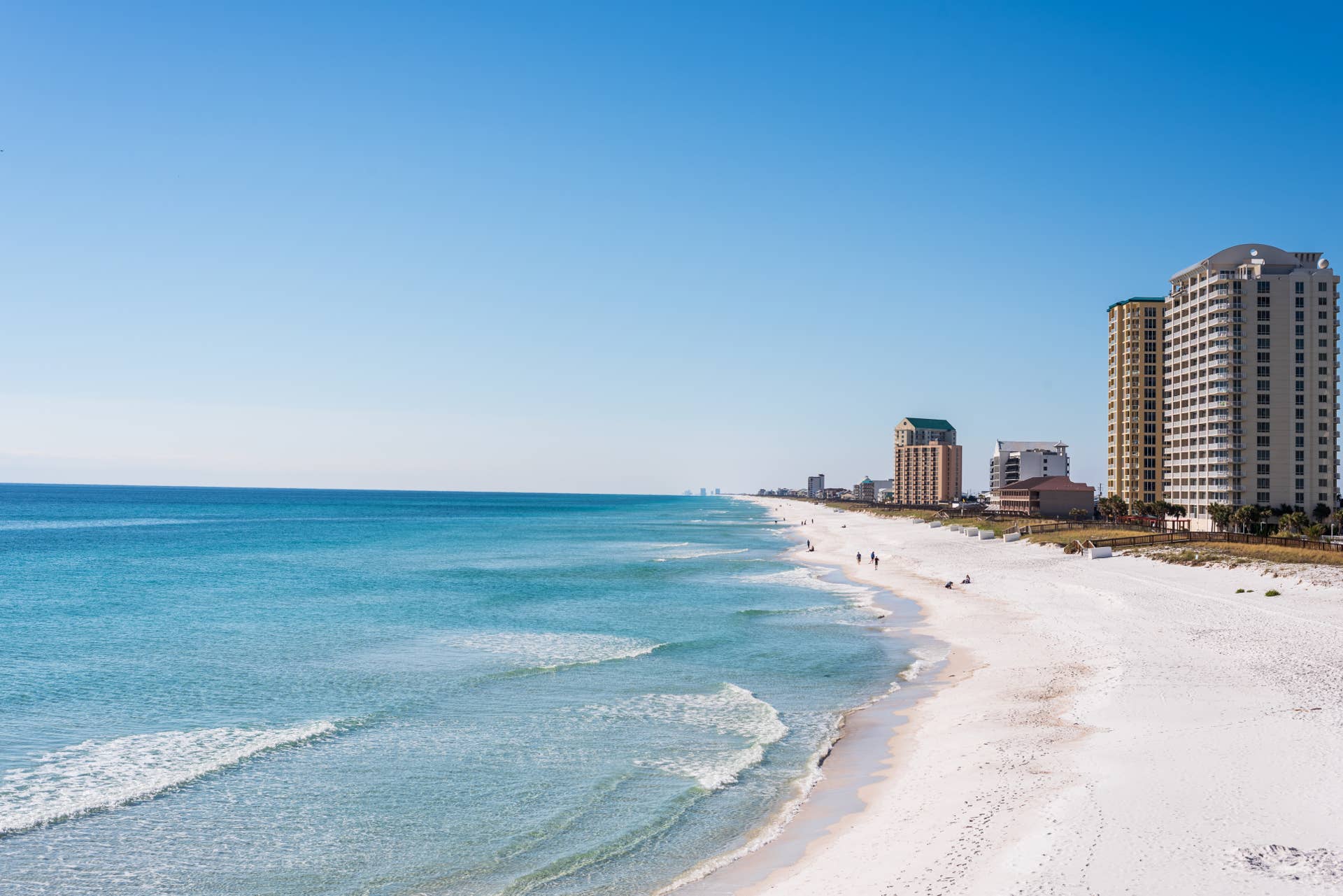 Video of 'Hidden' Lesser-Known Beach Town in Florida Looks Like the ...