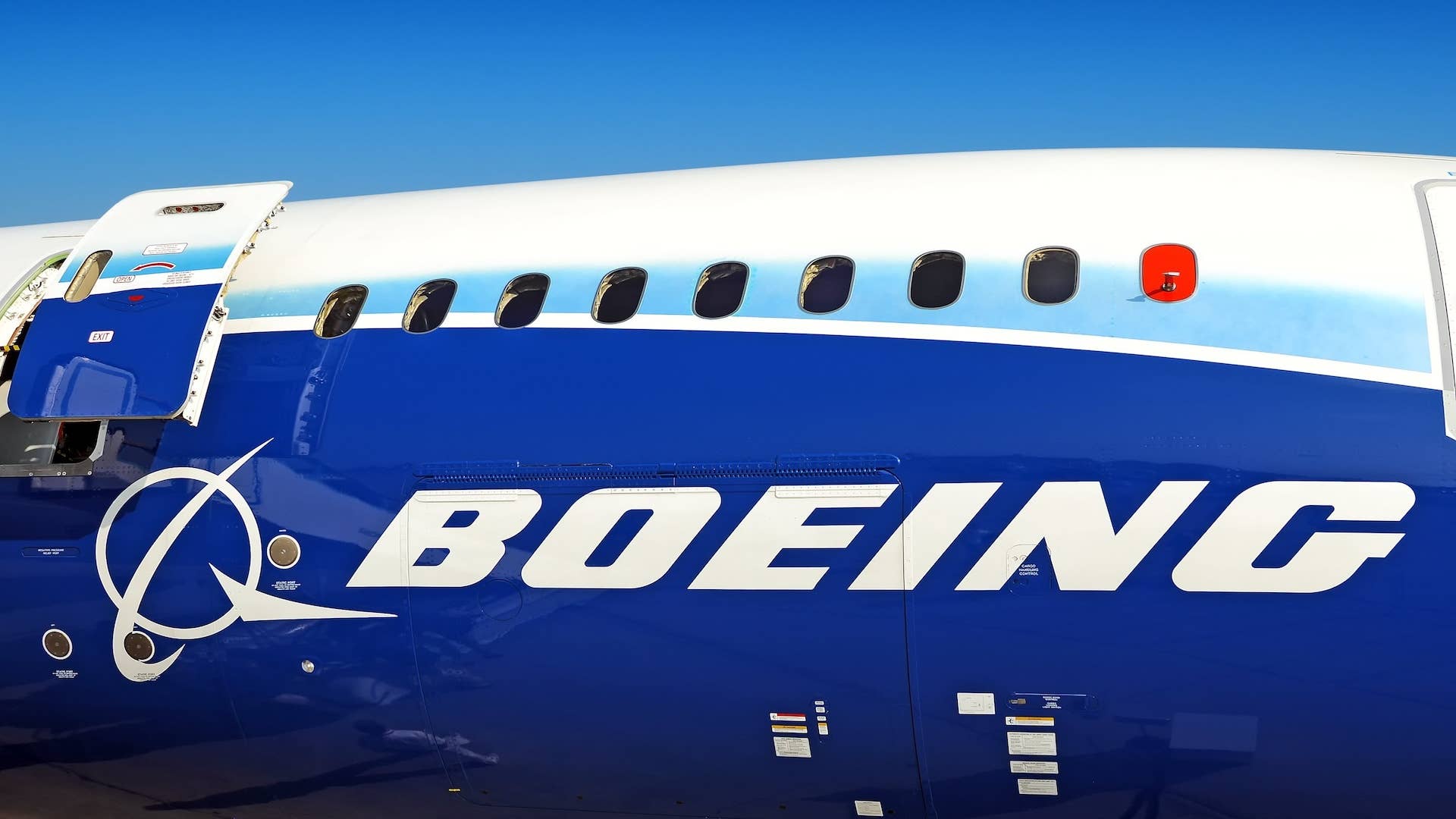 Kelly Rizzo's Controversial Take on Boeing Mishaps Hits the Nail on the ...