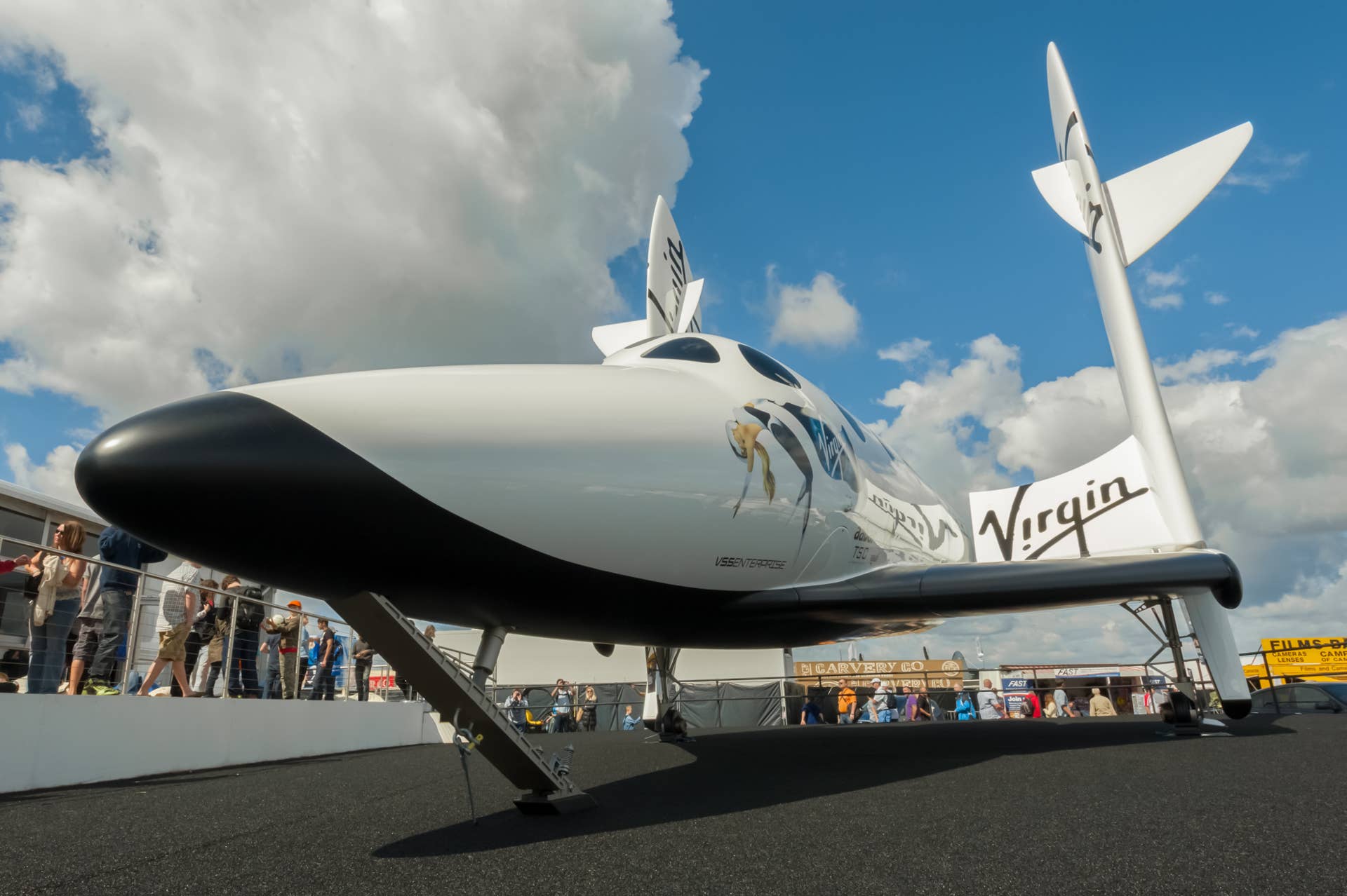 Brand-New Footage of Virgin Galactic's First Tourist Spaceflight Is ...