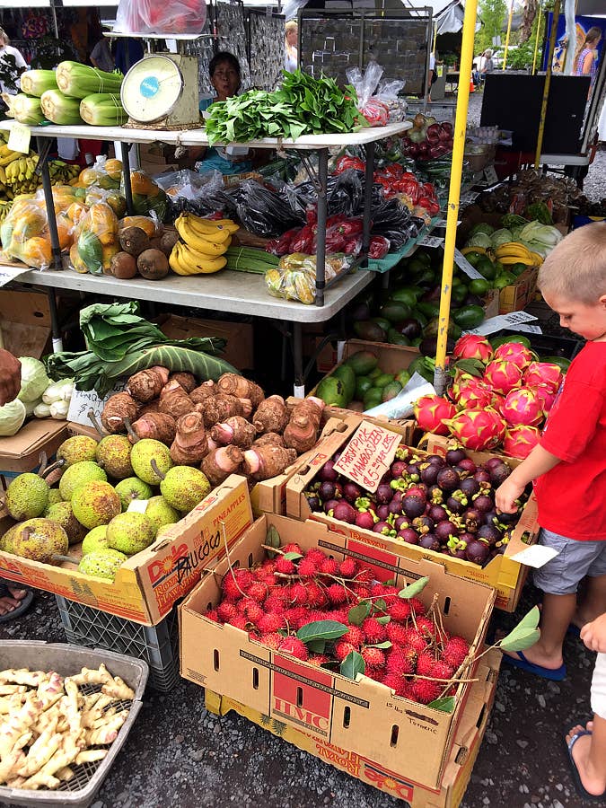 Secret Hawaii: Maku'u Farmers' Market in Puna on the Big Island ...