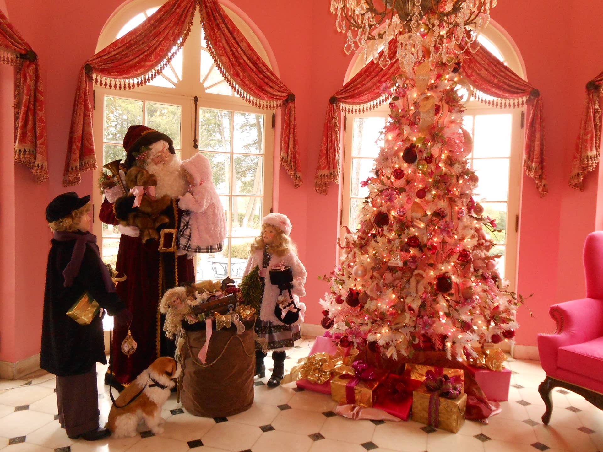 Christmas Tour of the Tate House in Tate, Georgia - Wanderwisdom
