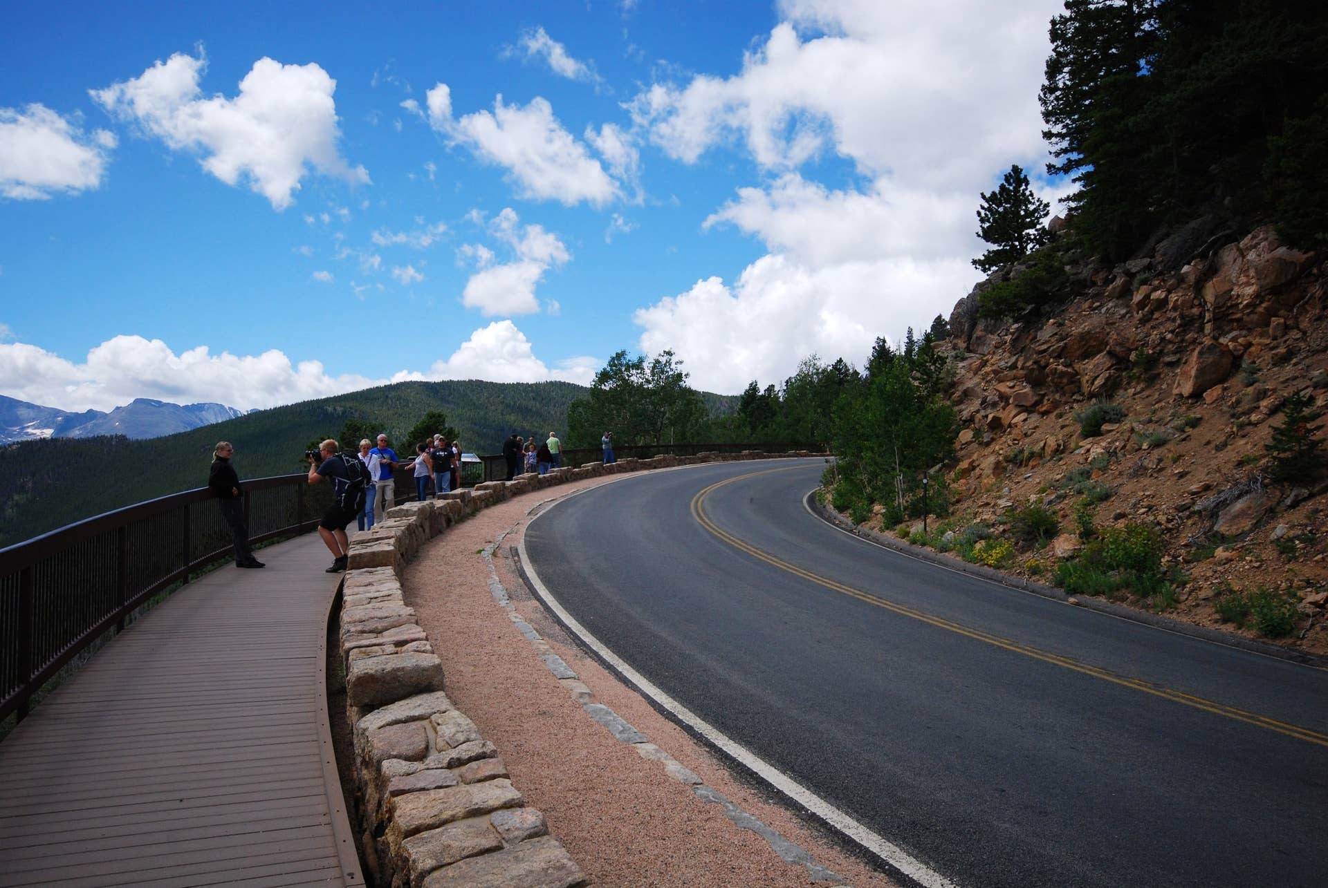 Driving Trail Ridge Road: A Must-Do Colorado Experience - Wanderwisdom
